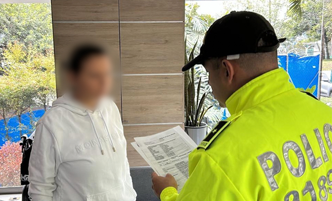 La Policía Nacional capturó a un exalcalde, a la ex secretaria de hacienda y a una auxiliar ...